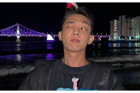Siapa Yoo Ah In Ini Profil Dan Biodata Aktor Korea Yang Tersandung