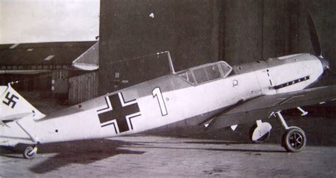 Asisbiz Messerschmitt Bf 109e3 1jg2 White 1 Otto Bertram Wnr 766