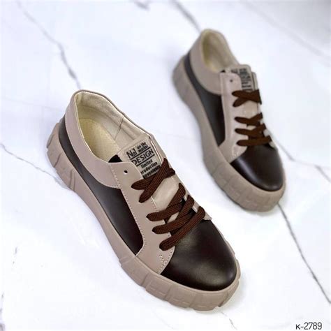 Кеди оригінальні шкіряні — ціна 1100 грн у каталозі Кеди Купити жіночі речі за доступною ціною