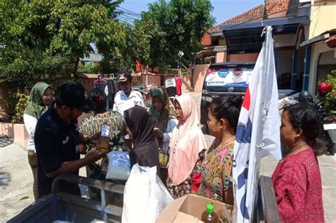 Bantu Masyarakat Berpenghasilan Rendah Perindo Bagikan Sembako Gratis