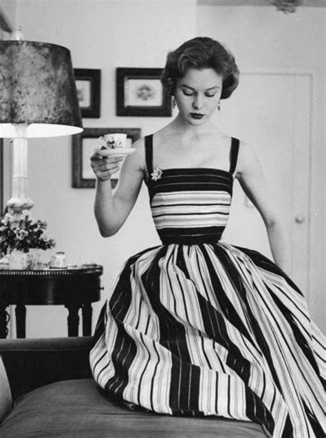 110 Retro Housewife Ideas Retro Housewife Retro Vintage