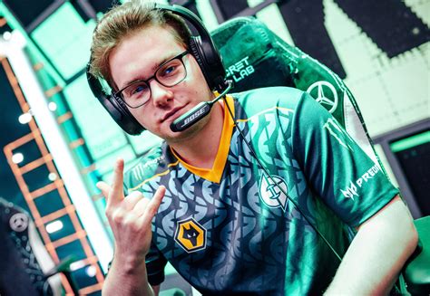 EG's Inspired becomes first League player to win MVP awards in both ...