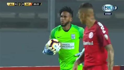 Alianza Lima Vs Internacional Nicolás López Estuvo Cerca Del 1 0
