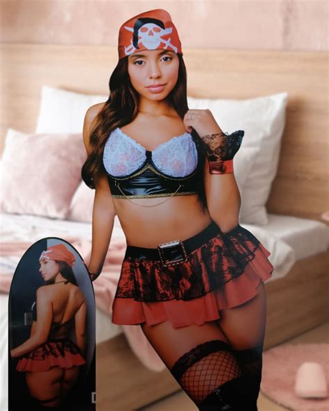 Queen Pirata Sexy ☠️🔥 Disponible En Nuestra Web Powerful