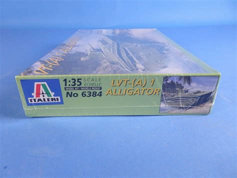 Italeri 135 6384 Lvt A 1 Alligator Amphibious Landing Vehicle
