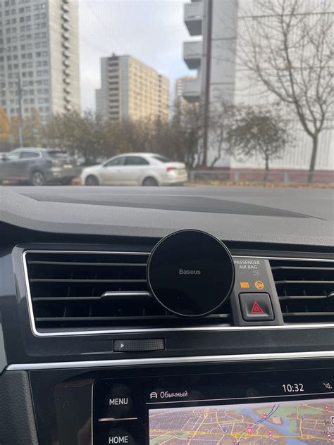 Коврик в багажник и держатель для телефона вместо CarPlay — Volkswagen ...