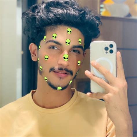 Shalu Muhad Sha Luz Threads Say More