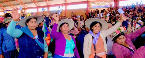 Mujeres De Las 16 Provincias De Cochabamba Elaboran Su Agenda