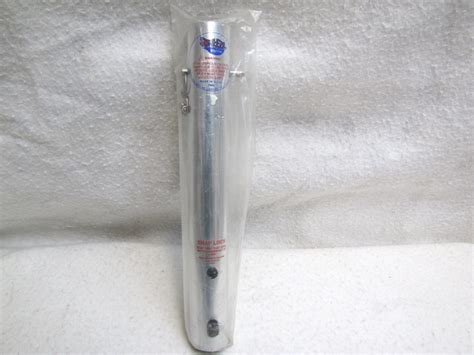 Swivl Eze 1 77″ Snap Lock Seat Fixed Height Pedestal 14″ Height Express Marine