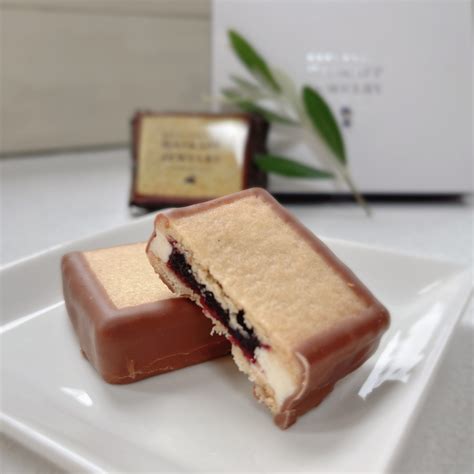 三重の銘菓「平治煎餅」は子供から大人まで楽しめる！実食レビュー、カロリーも紹介 よろずcolor