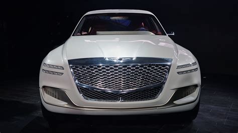جينيسيس تكشف عن Gv80 الاختبارية، تلمّح لأول Suv سعودي شفت