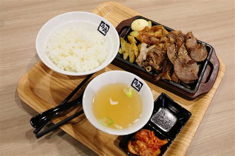 牛角焼肉食堂 イオンモール秋田店 四ツ小屋 焼肉 食べログ