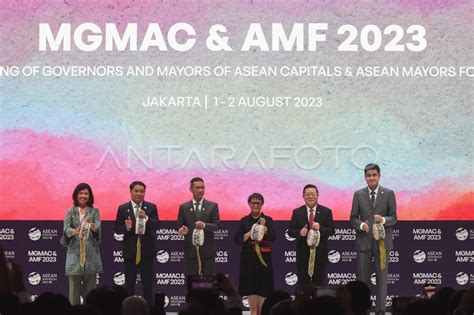 ນວ ຈະ ສ ຸມ ໃສ່ 6 ຂົງ ເຂດບູ ລິ ມາ ສິດ ພັດ ທະ ນາ ຕົວ ເມືອງ ໃຫ້ ມ ີ ຄວາມ