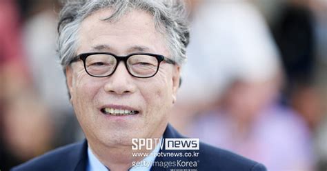 죽는 날까지 연기하겠다…故 변희봉 별이 된 봉준호의 페르소나[김현록의 사심록 錄 ]