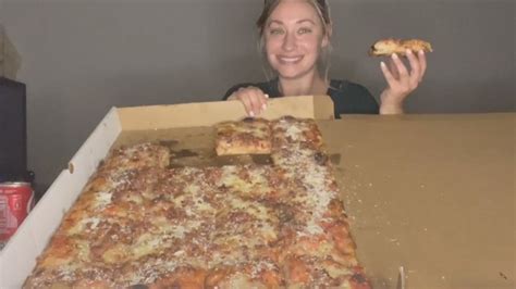 Fatty Mcfat Fat Is Back To Eat Again Goddess Indira Clips4sale