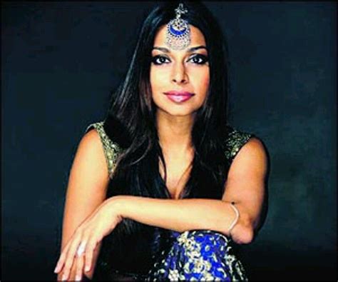 Pictures Of Ayesha Dharker