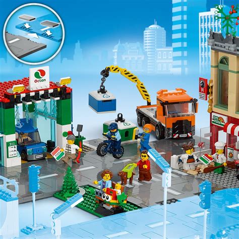 LEGO 60292 City Town Center - Entertainment Earth