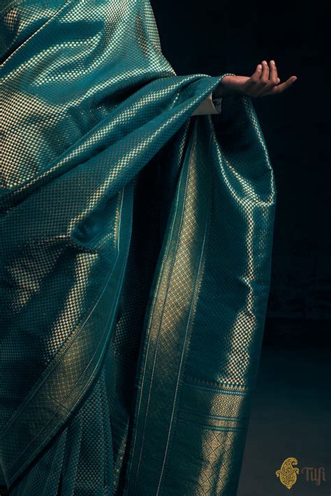 Blue Dark Green Pure Katan Silk Banarasi Handloom Saree Tilfi