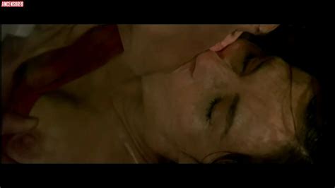 Emmanuelle Seigner Nue Dans Vendetta
