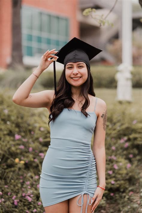 Grad Photographer Available R Csulb