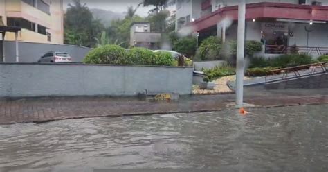 VÍDEO Rua Amazonas registra ponto de alagamento em Blumenau