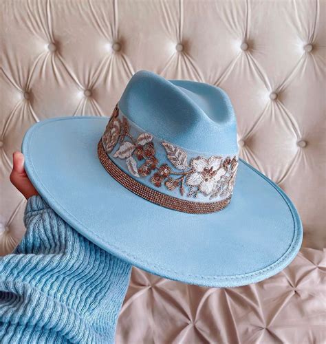 Pin Em S👒mbrer👒s Bandanas Y Y👒 Cowgirl Chapéus Chapéus Bordados