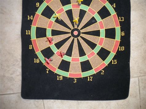 Magnetic Dart Board Set Hanging Wall Black Dartboard Six Darts Dart