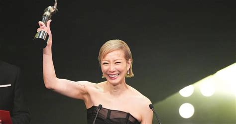 鄭秀文終結7槓魔咒奪金像獎影后 抱劉德華大哭鼓勵勇敢追夢 娛樂 Ctwant