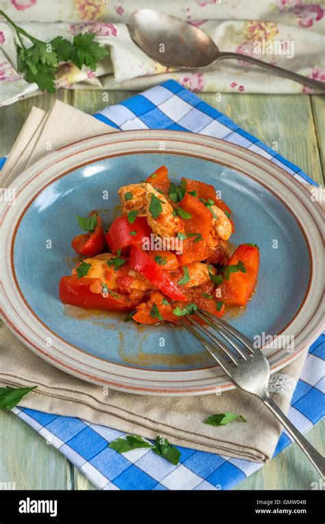Guiso De Tomate Rojo Fotografías E Imágenes De Alta Resolución Alamy