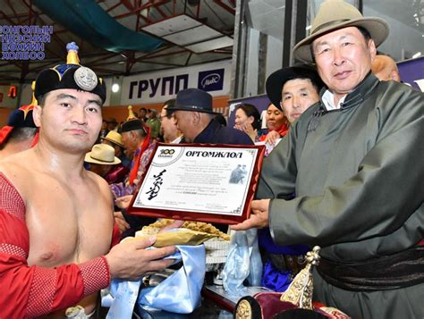 Архангай аймгийн Өлзийт сумын ойн барилдаанд Ц Бямба Отгон гарди түрүүллээ Shugeluleegch Mn