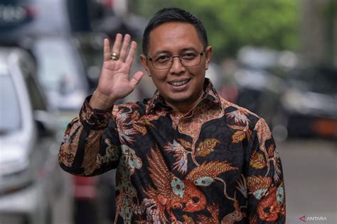 Hasan Nasbi Kabinet Prabowo Jauh Lebih Fokus ANTARA News Bengkulu