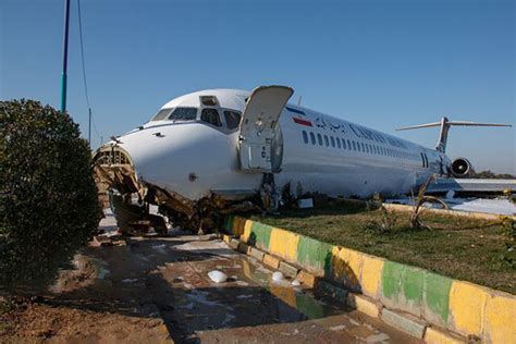 ماجرای فرود اضطراری هواپیما در یکی از پارک‌های تهران فردای اقتصاد