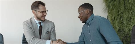 data analyst interview 15 essential questions and answers by python