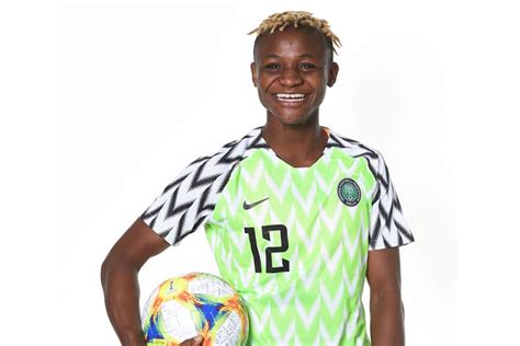 Uchenna Kanu Cerca De Firmar Con Tigres Femenil SUPERL DER