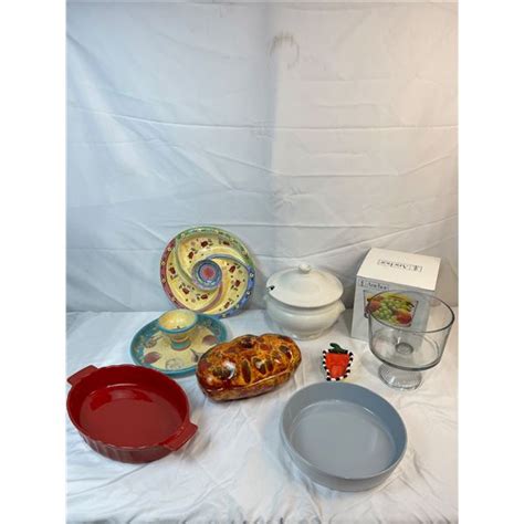 Assorted Serving Dishes Sunrise Estate Services Ltd