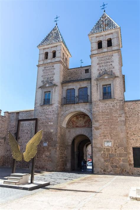 Inside View At The Old Bisagra Gate Puerta Del Alfonso Vi A Monumental