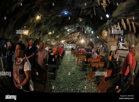 Bom Jesus Da Lapa Bahia Brazil June 5 2023 Devotees Attend Mass