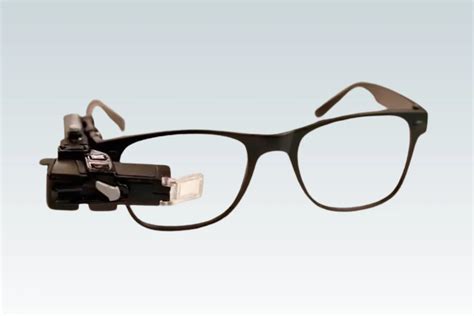Students Invent New Smart Caption Glasses For Deaf At 55