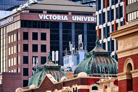 Victoria University Flinders Lane Melbourne rompecabezas en línea