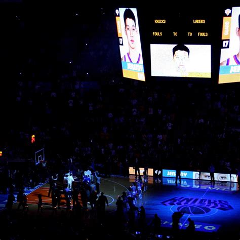 Knicks Lakers Recap Jeremy Lin Outshines Kobe Bryant News Scores