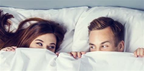 Gaya Berhubungan Intim 5 Posisi Seks Dengan Teknik Senam Kegel