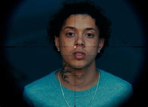 Teto Explora Suas Dualidades No Clipe Do Novo Single Zumzumzum Veja