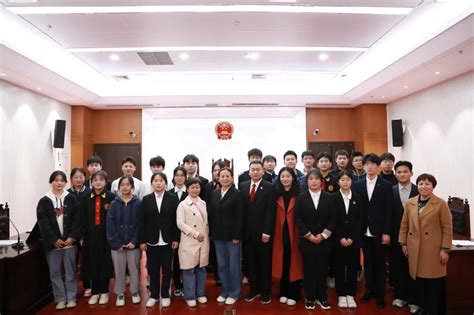 与法同行，青少年模拟法庭开庭啦~澎湃号·政务澎湃新闻 The Paper