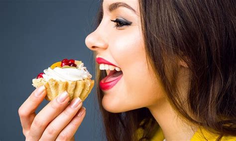 Top 10 Worst Junk Foods For Your Teeth