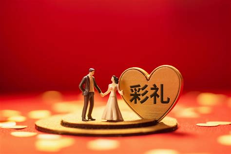 2024年中国结婚数创1980年来新低，年轻人为何“不婚”？界面新闻 · 中国 乐修号