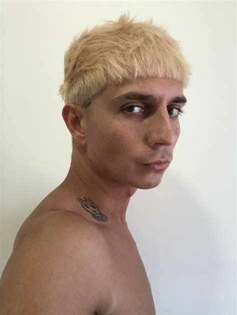 Mad Max Male Escort In Dubai