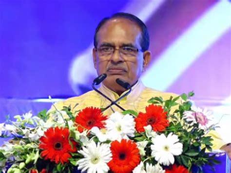 Cms Announcement State Media Center Will Be Built In Bhopal Cm का