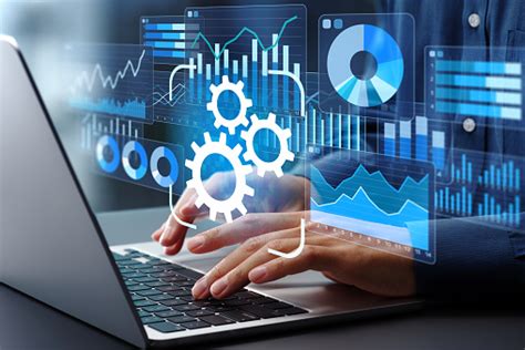 자동화된 보고 및 비즈니스 인텔리전스 데이터 자동화 및 대시보드 랩톱 컴퓨터를 사용하여 실시간 보고서를 생성하고 모니터링하는 사업가 데이터에 대한 스톡 사진 및 기타 이미지