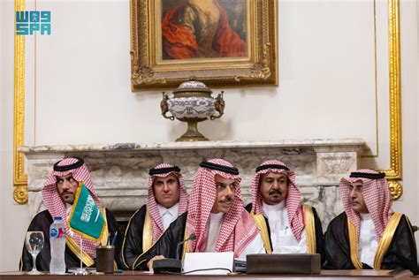 سياسي سمو وزير الخارجية يشارك في اجتماع مجموعة الاتصال الوزارية بشأن