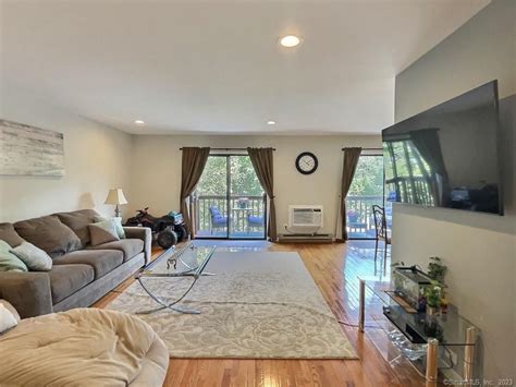 97 Richards Ave F4 Norwalk Ct 06854 See Est Value Schools And More